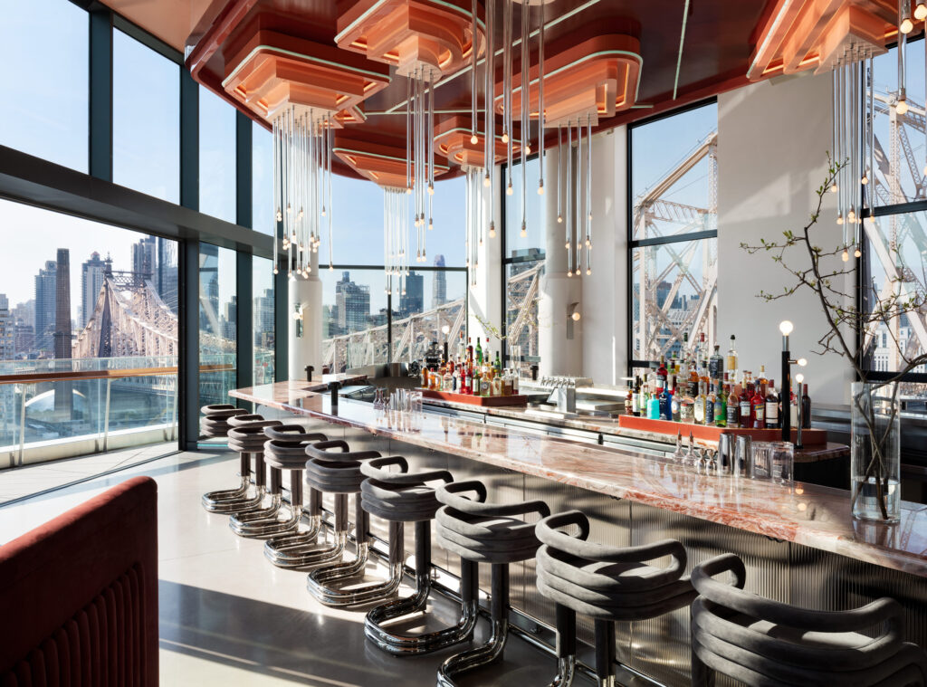 Graduate Roosevelt Island – Stonehill Taylor